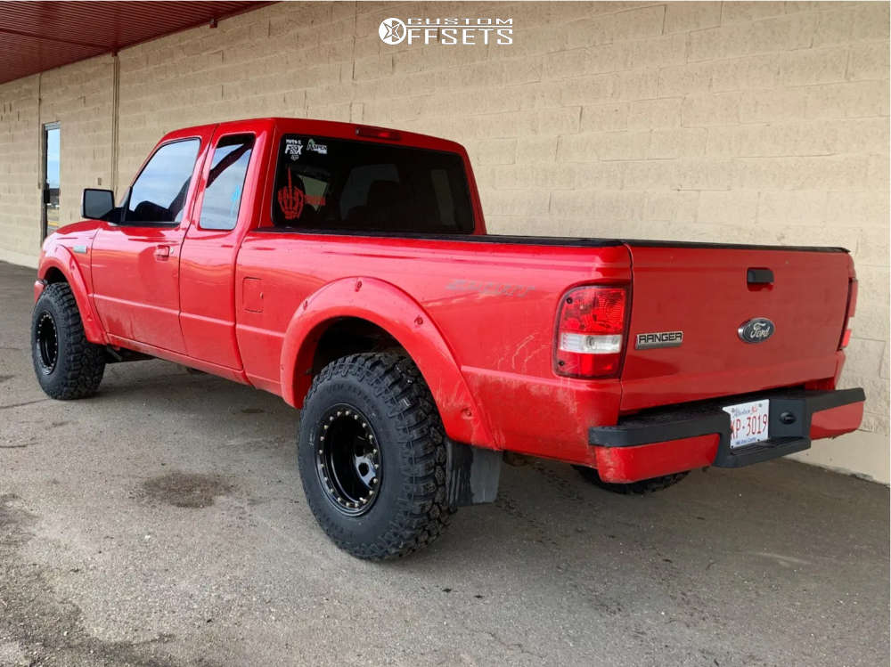 2007 Ford Ranger with 15x10 -44 Pro Comp 52 and 31/10.5R15 Cooper ...