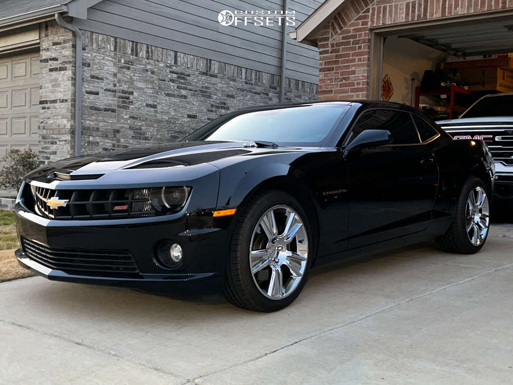 2011 Chevrolet Camaro with 20x11 40 Vision Stunner and 295/45R20 Nitto ...