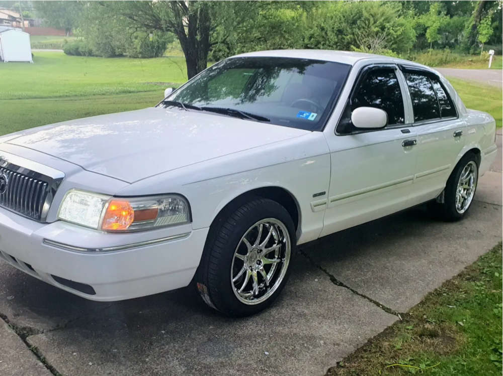 2010 Mercury Grand Marquis with 18x9.5 22 Aodhan Ds02 and 255/45R18 ...