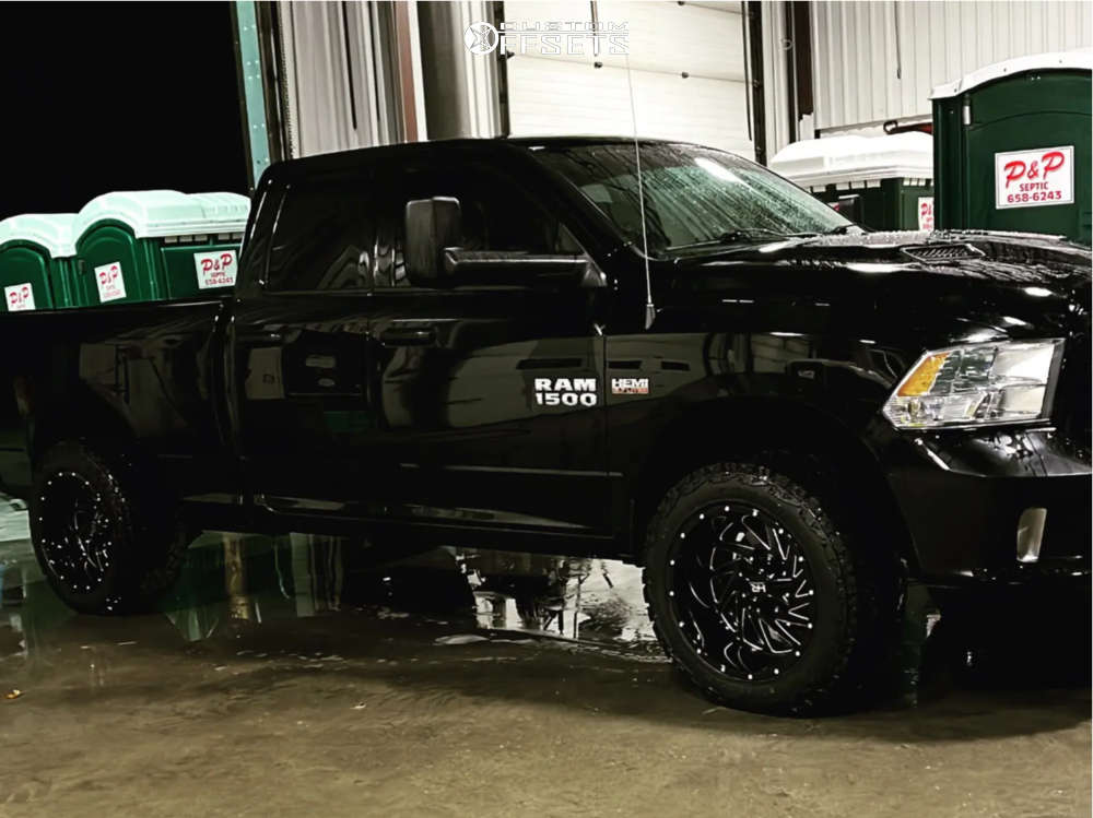2014 Ram 1500 with 20x12 -51 Hardrock Destroyer and 33/12.5R20 Venom ...