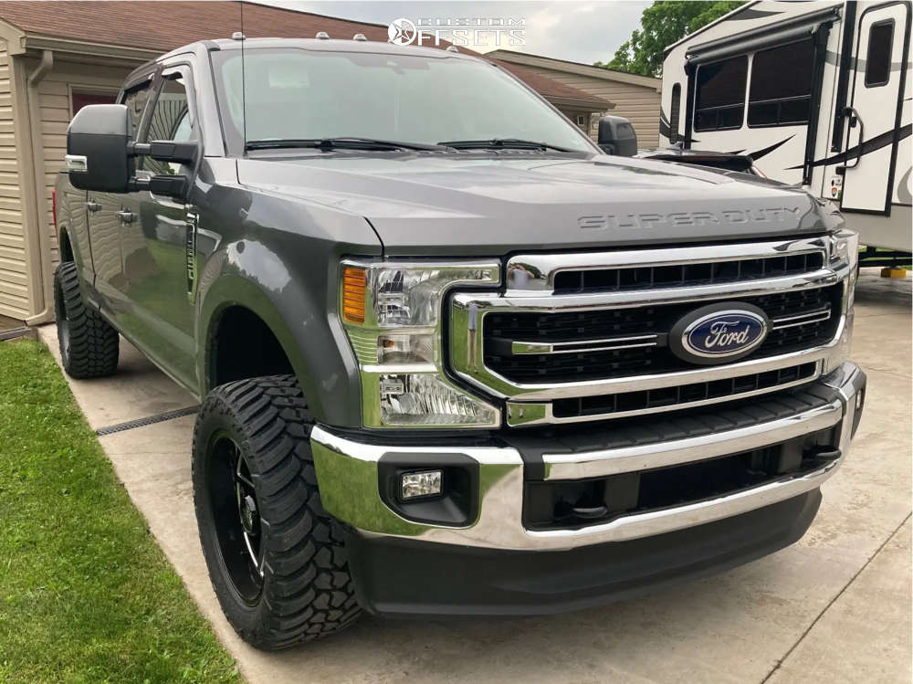 2021 Ford F-250 Super Duty with 20x10 -18 XD Xd844 and 305/55R20 AMP ...