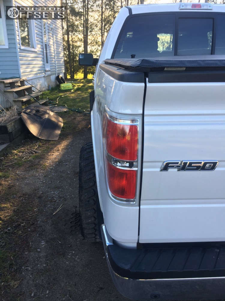 2011 Ford F-150 with 20x12 -51 Vision Prowler and 33/12.5R20 Antares ...