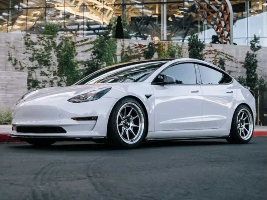 2021 Tesla 3 with 19x10 25 Konig Countergram and 275/35R19 Kumho Ecsta ...