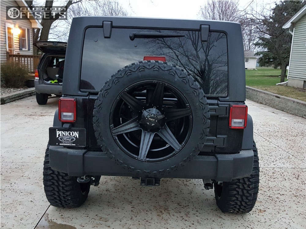 2017 Jeep Wrangler with 22x12 -45 Tuff T12 and 35/12.5R22 Mile King ...