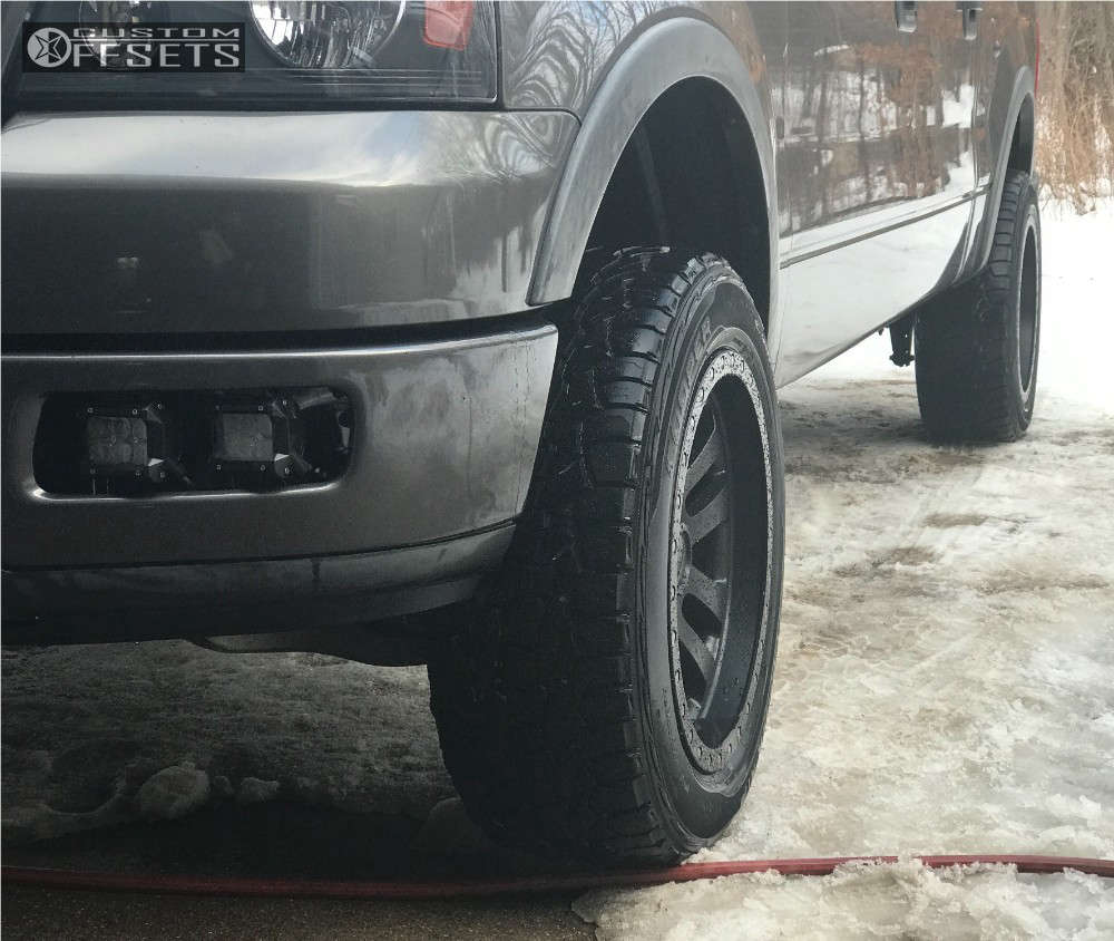 2004 Ford F-150 with 20x9.5 -6 Pro Comp Series 36 and 275/65R20 Cooper ...