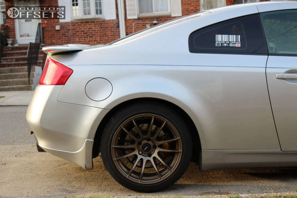 2003 INFINITI G35 with 18x9.5 22 AVID1 AV20 and 245/40R18 Continental ...