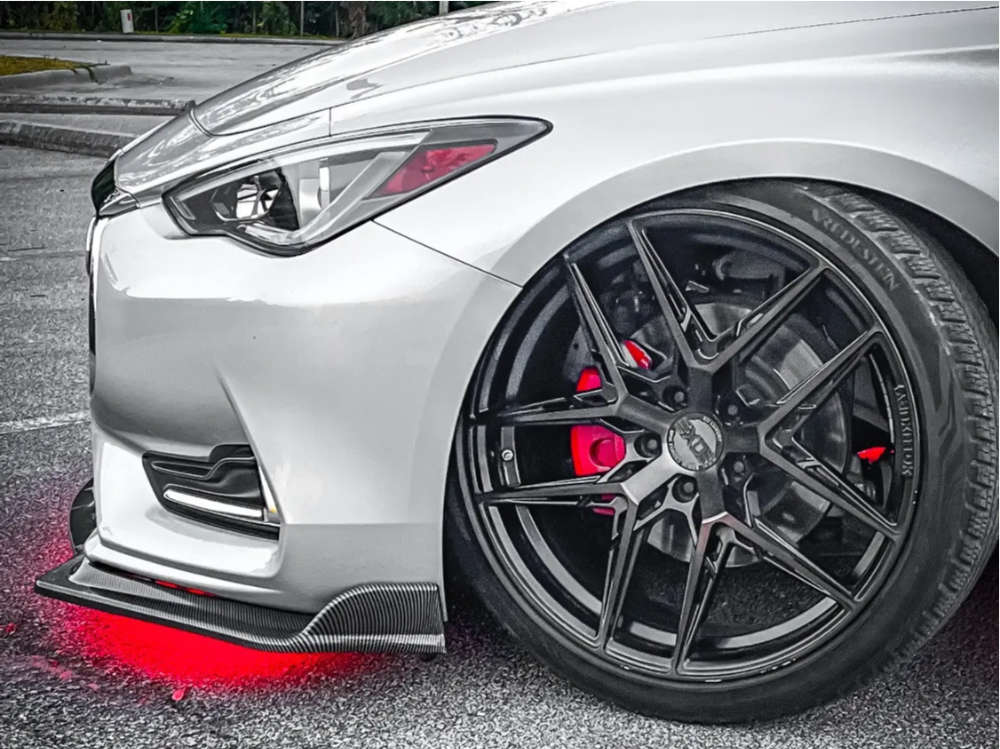 2020 INFINITI Q60 with 20x9 35 XO Cairo and 275/35R20 Michelin Pilot Sport 4 S and Coilovers ...