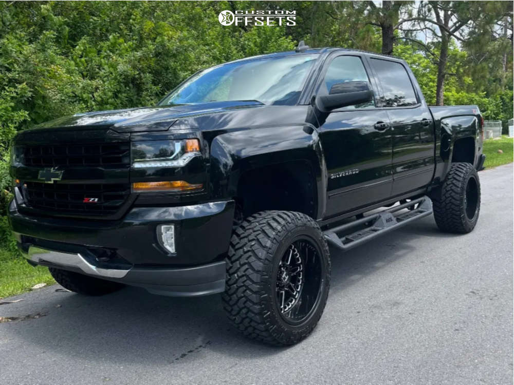 2018 Chevrolet Silverado 1500 with 20x12 -44 Hostile Lunatic and 33/12 ...