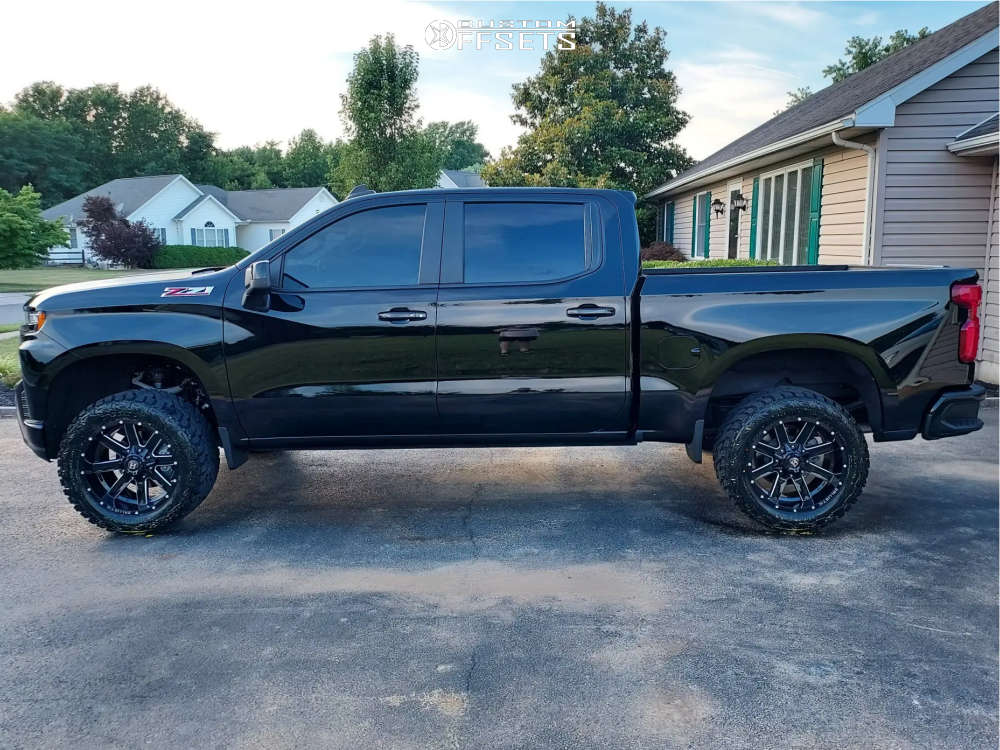 2022 Chevrolet Silverado 1500 with 20x10 -19 Ballistic Rage and 33/12 ...