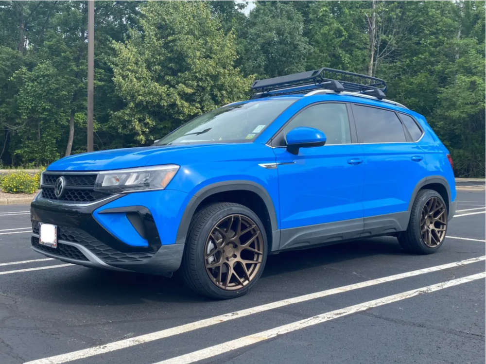 2022 Volkswagen Taos with 19x9.5 35 Aodhan Aff2 and 245/40R19 Ironman ...