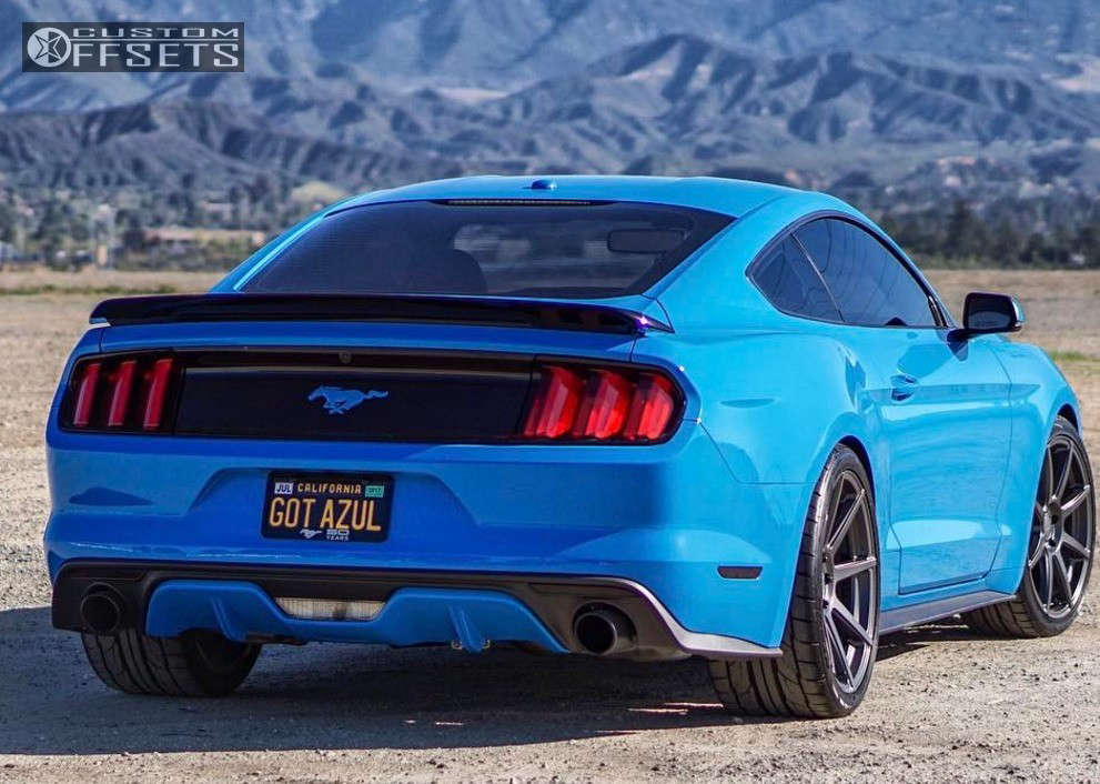 2017 Ford Mustang with 20x9 32 Velgen Vmb8 and 255/35R20 Nitto Nt555 G2 ...