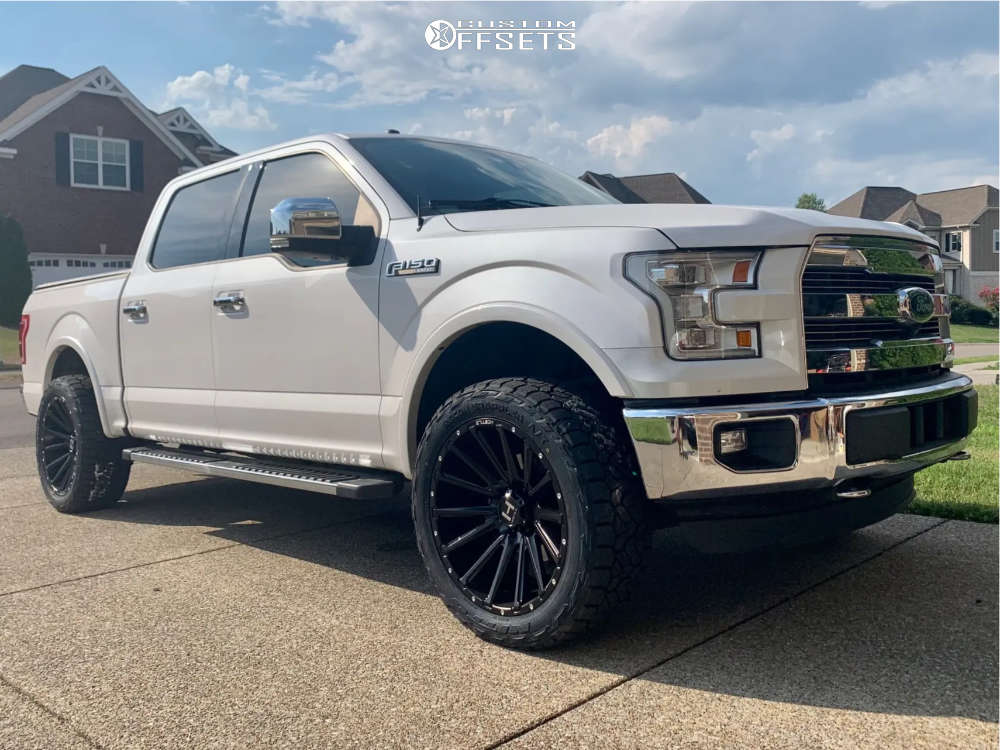 2016 Ford F-150 with 22x10 -25 Hostile Typhoon and 305/45R22 Nitto ...