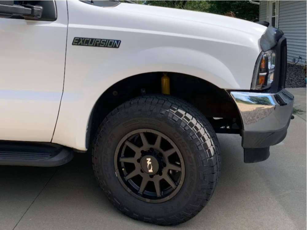 2002 Ford Excursion with 17x9 -12 Alloy Ion Style 143 and 305/70R17 ...