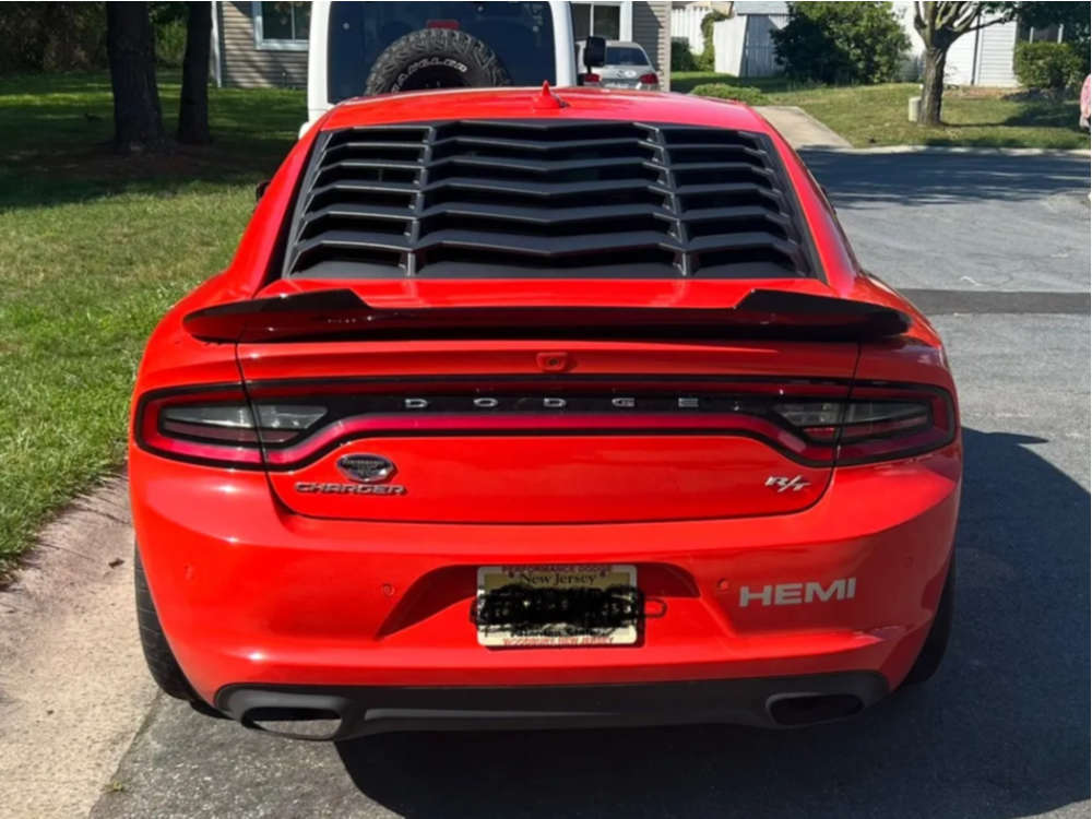 2018 Dodge Charger with 20x11 16 Voxx Replicas Hellcat Widebody 2 and ...