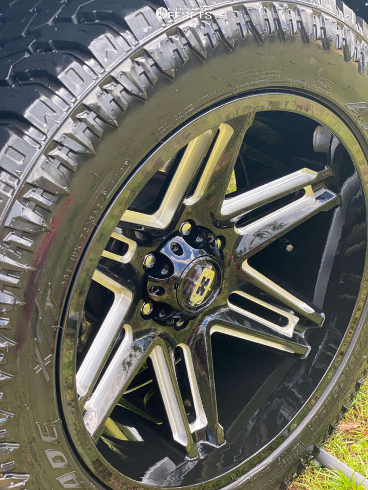 2016 Chevrolet Silverado 1500 with 20x10 -25 Vision Razor and 285/55R20 ...