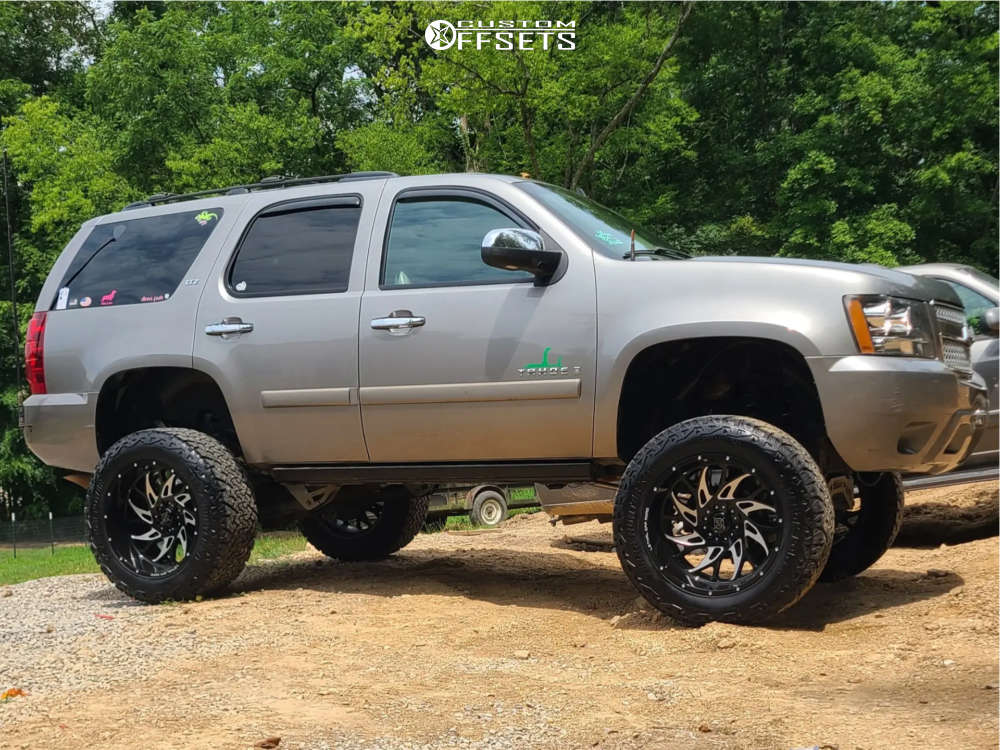 2007 Chevrolet Tahoe with 22x12 -44 Lethal Offroad Lt10 and 37/13.5R22 ...