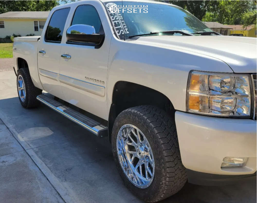 2011 Chevrolet Silverado 1500 with 20x10 -25 Xtreme Force XF10 and 265 ...