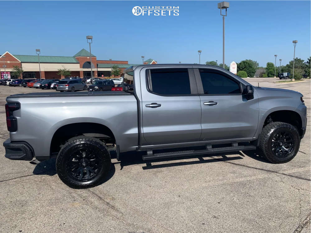 2020 Chevrolet Silverado 1500 with 20x9 1 Fuel Blitz and 33/12.5R20 ...