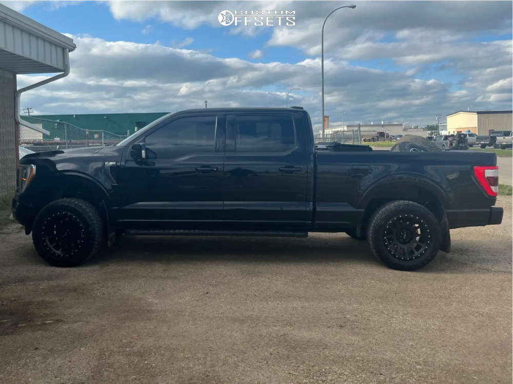 2021 Ford F-150 with 20x10 -18 Method Mr305 and 285/55R20 Nitto Recon ...