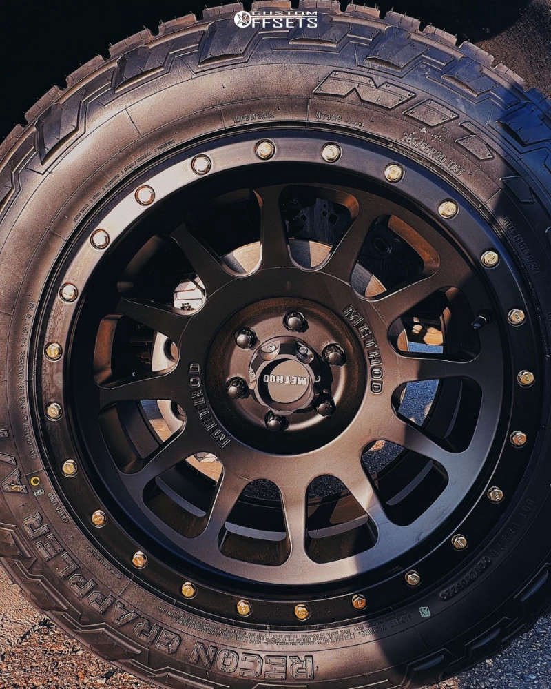 2021 Ford F-150 with 20x10 -18 Method Mr305 and 285/55R20 Nitto Recon ...