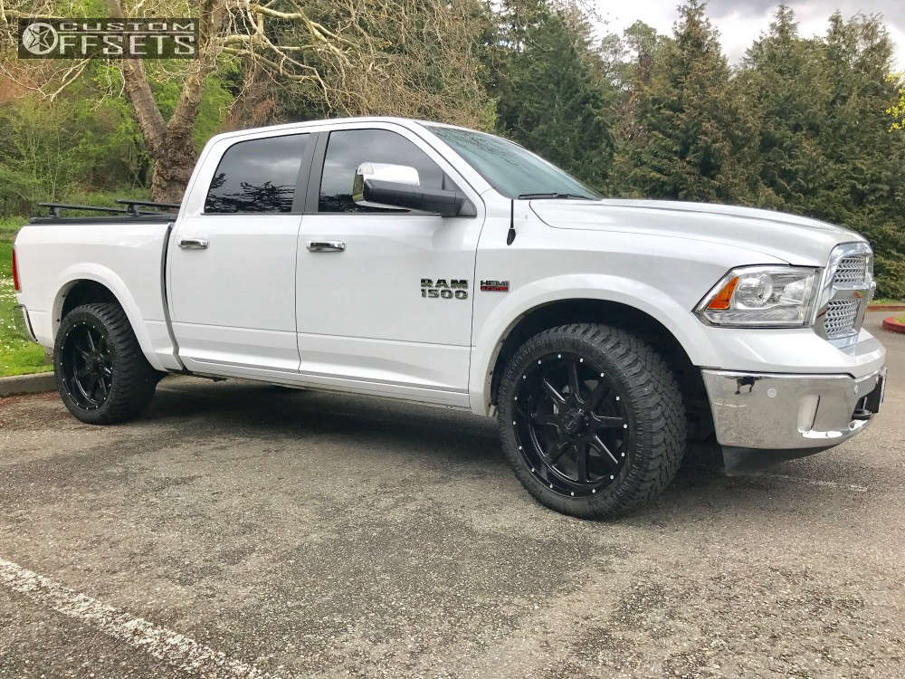 2017 Ram 1500 with 22x10 -19 Tuff T15 and 305/45R22 Atturo Trail Blade ...