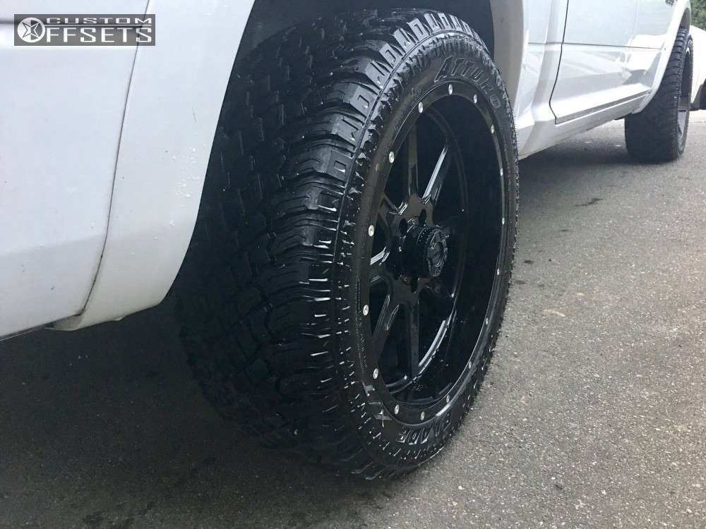 2017 Ram 1500 with 22x10 -19 Tuff T15 and 305/45R22 Atturo Trail Blade ...