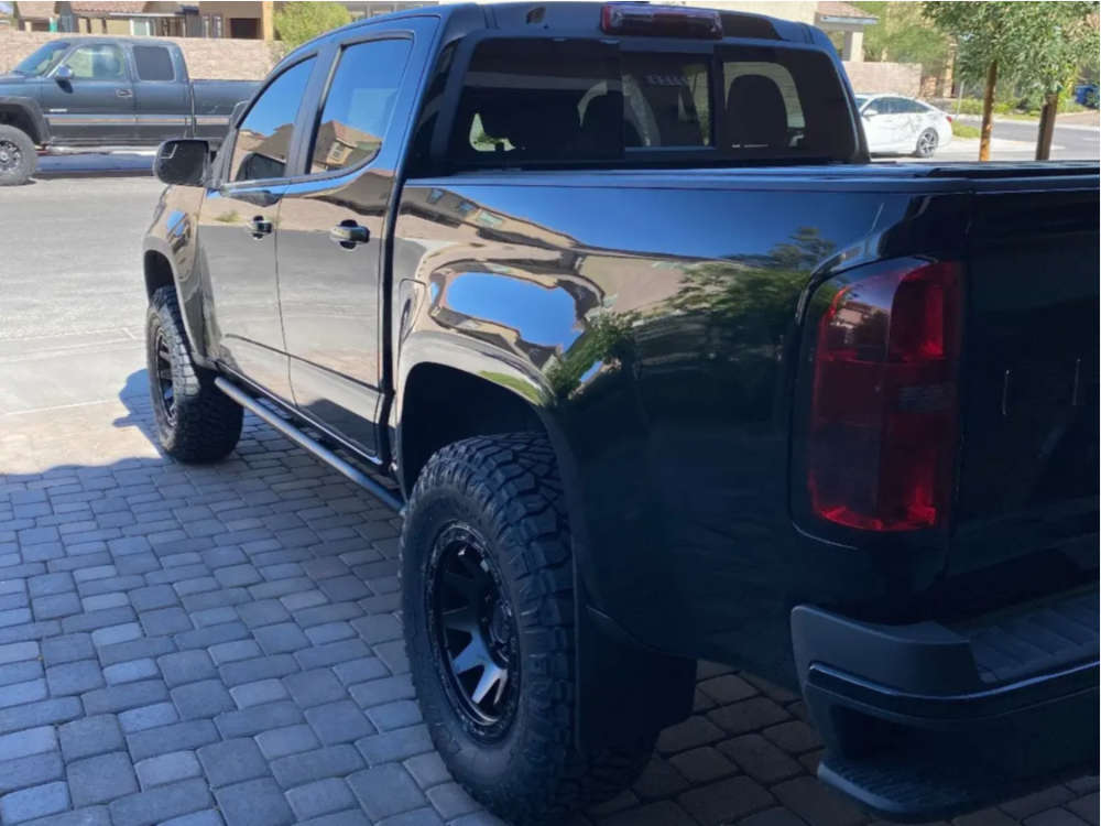 2021 Chevrolet Colorado with 17x8.5 0 Method Mr317 and 33/12.5R17 Nitto ...