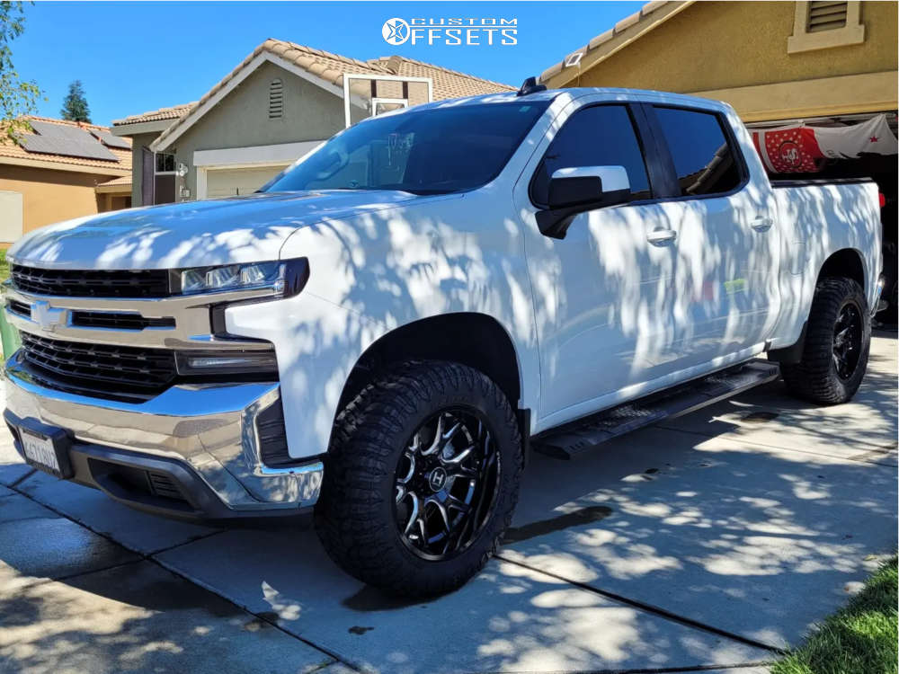 2019 Chevrolet Silverado 1500 with 20x10 -19 Hostile Rage and 33/12 ...