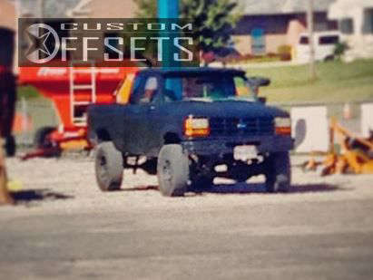 1990 Ford Ranger with 15x9 5 OEM Wheels Ford and 31/10.5R15 Goodyear ...