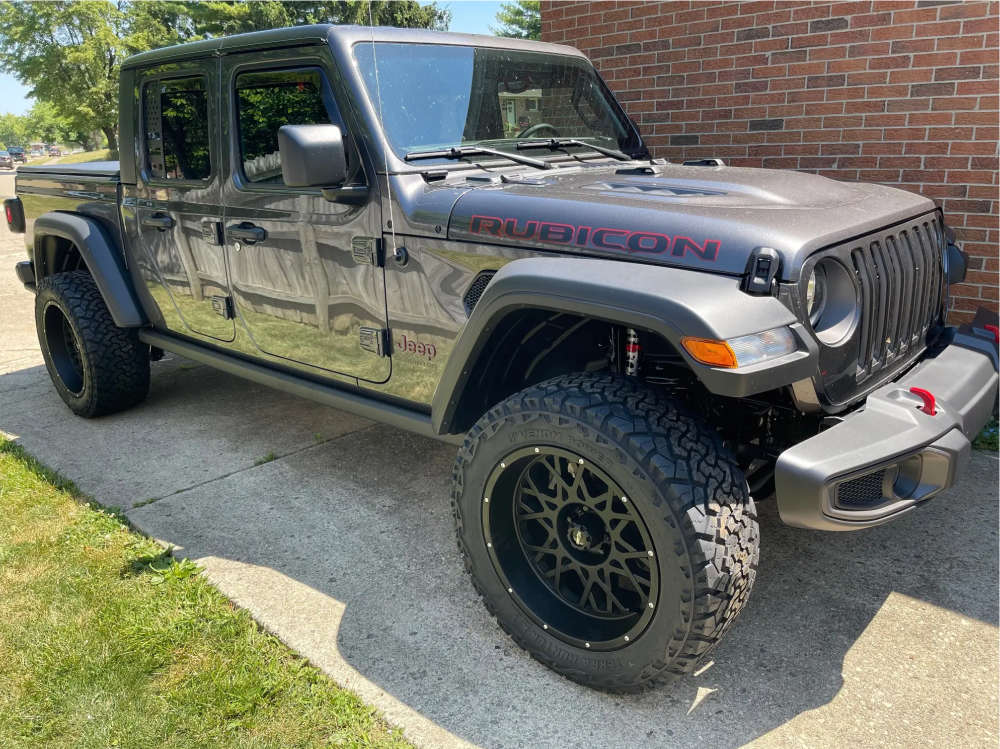 2022 Jeep Gladiator with 20x10 -25 Vision Rocker and 33/12.5R20 Venom ...