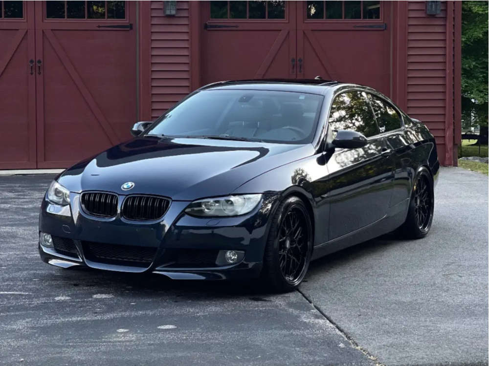 2007 BMW 328xi with 19x8.5 30 ESR Cs11 and 235/35R19 Continental ...