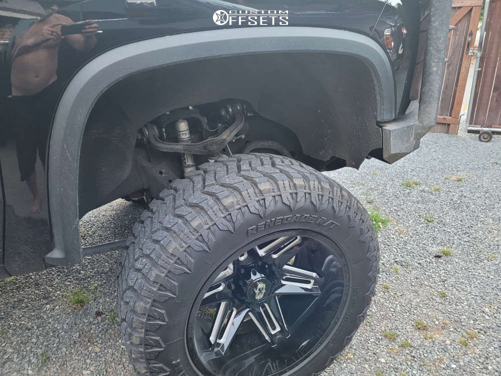 2021 Chevrolet Silverado 2500 HD with 22x12 -51 Vision Razor and 37/13 ...