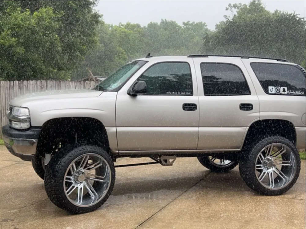 2006 Chevrolet Tahoe with 26x14 -81 ARKON OFF-ROAD DaVinci and 37/13 ...