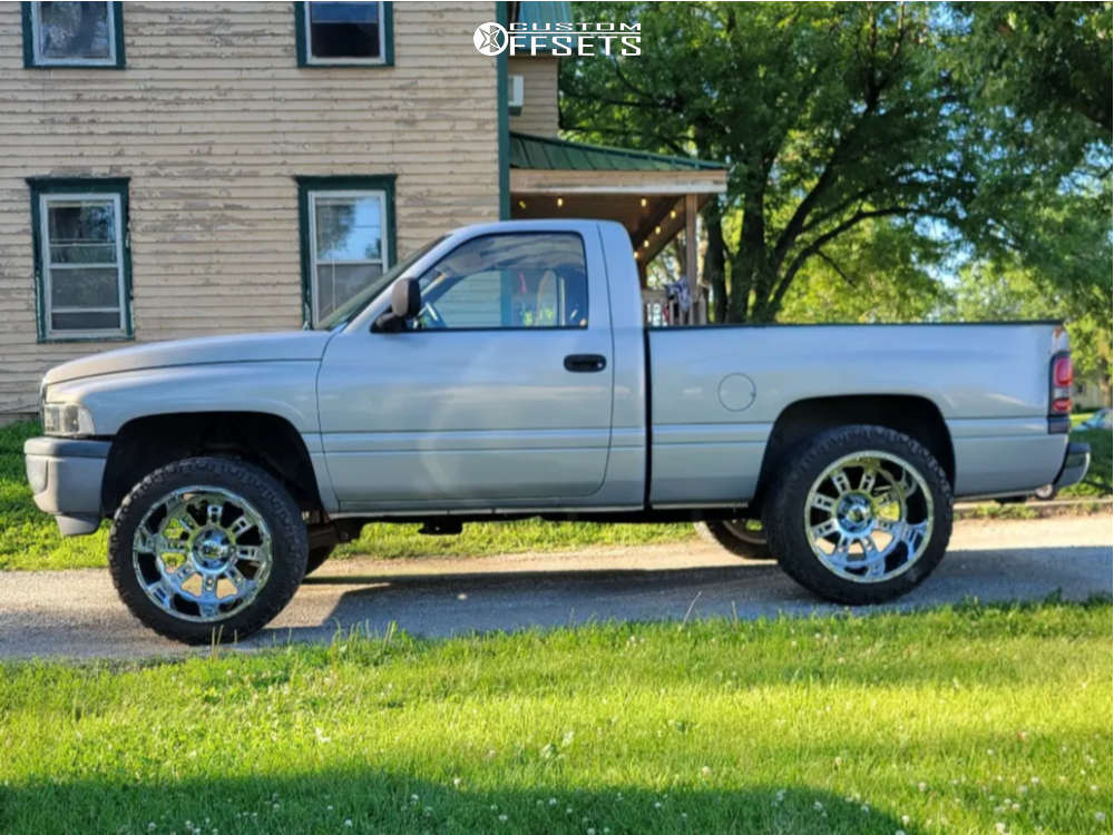 2000 Dodge Ram 1500 with 22x14 -76 XD XD809 Riot and 355/40R22 Nitto ...