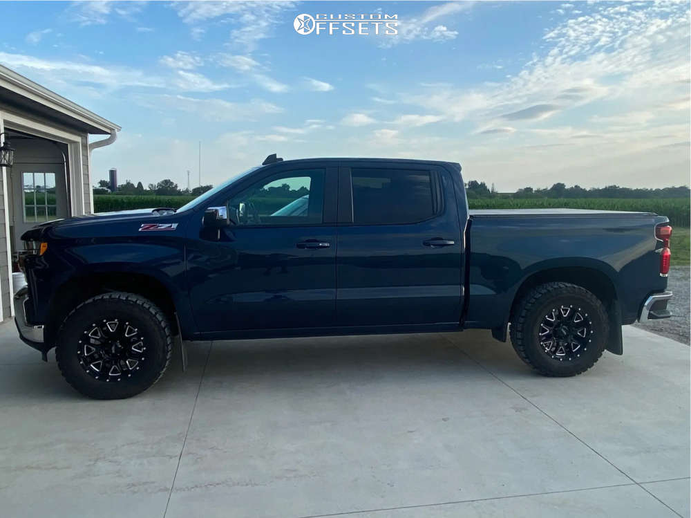 2020 Chevrolet Silverado 1500 with 18x9 -12 Ultra Hunter and 275/70R18 ...