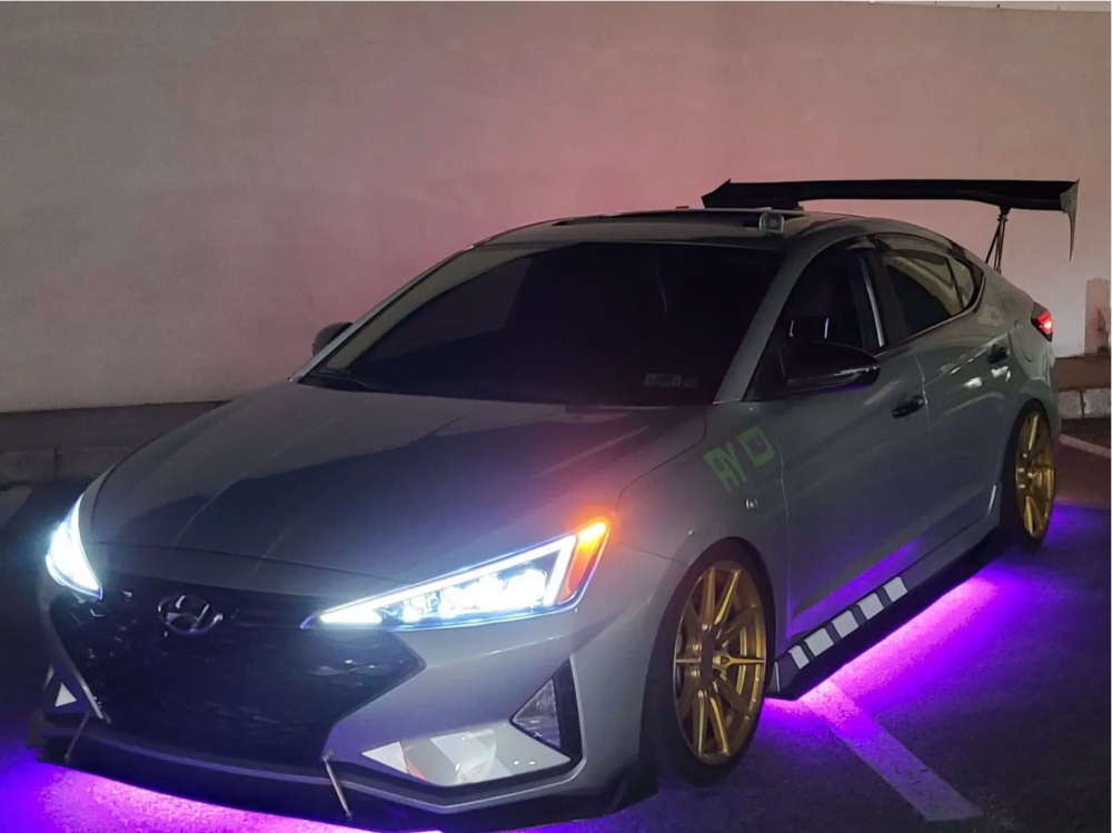 2020 Hyundai Elantra with 18x8.5 35 F1R F101 and 215/35R18 Lexani Lxuhp ...