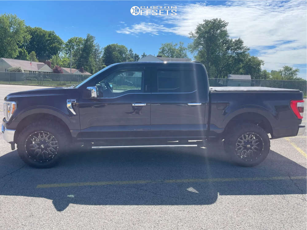 2021 Ford F-150 with 20x10 -19 Hardrock Commander and 275/60R20 Cooper ...