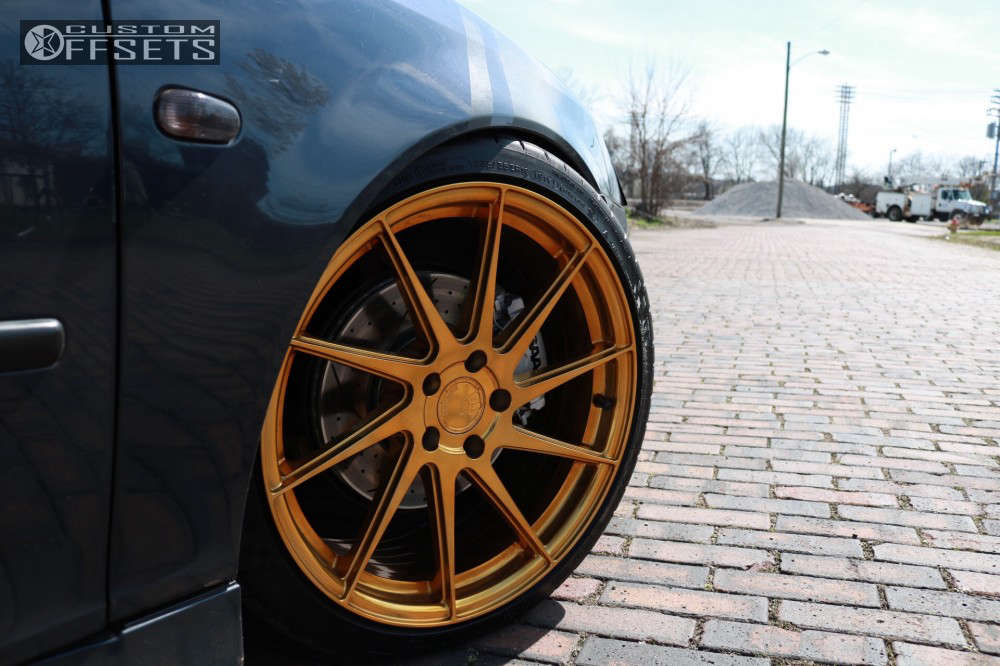 2004 Saab 9-3 with 19x9.5 35 Avant Garde M621 and 255/35R19 Michelin ...