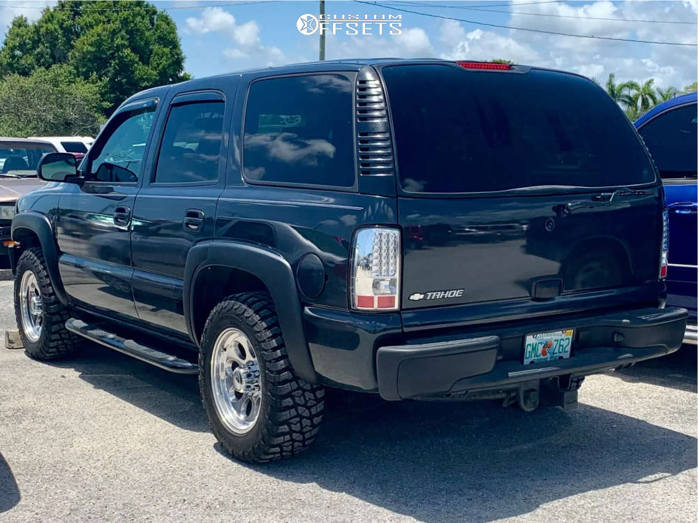 2005 Chevrolet Tahoe with 18x9 0 Alloy Ion Style 171 and 275/65R18 ...