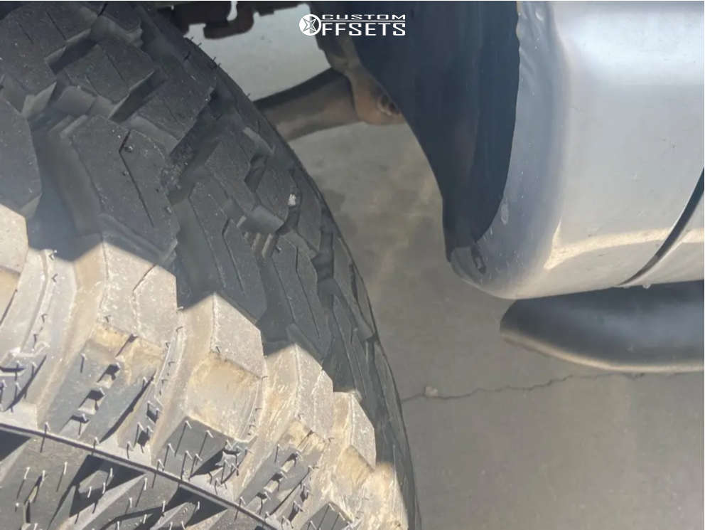2003 Dodge Ram 3500 with 18x9 18 Method 305 and 35/12.5R18 Radar ...