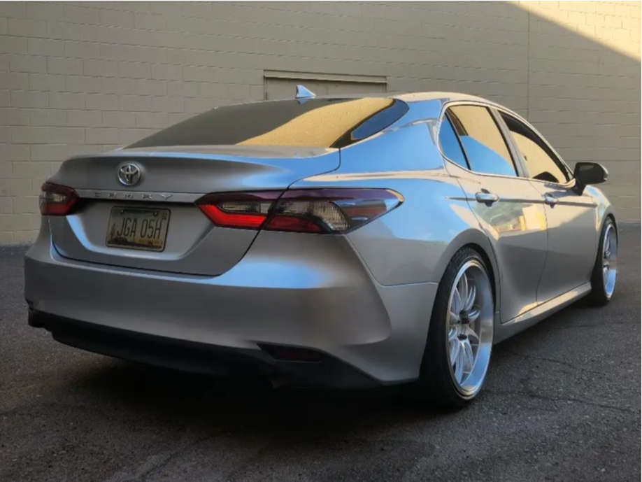 2022 Toyota Camry with 20x9 35 XXR 527d and 245/35R20 Sentury Touring ...