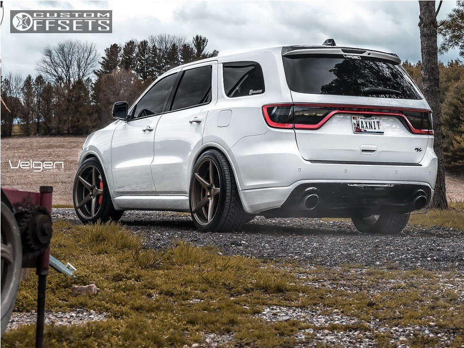 2016 Dodge Durango with 22x10.5 35 Velgen Classic5 and 285/35R22 ...