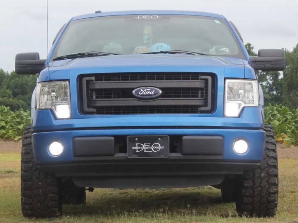 2013 Ford F-150 with 17x9 1 Fuel Torque and 33/12.5R17 Gladiator Xcomp ...