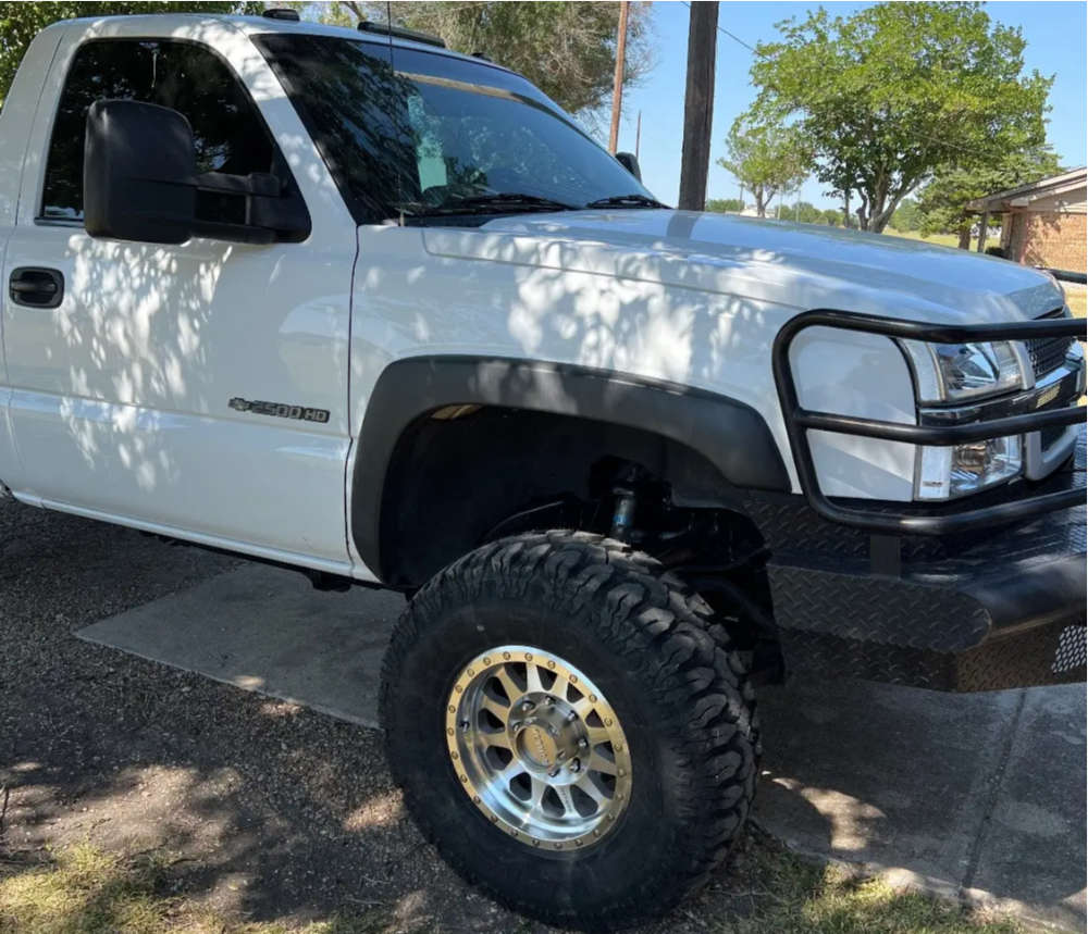 2003 Chevrolet Silverado 2500 HD with 17x8.5 0 Method Double Standard ...