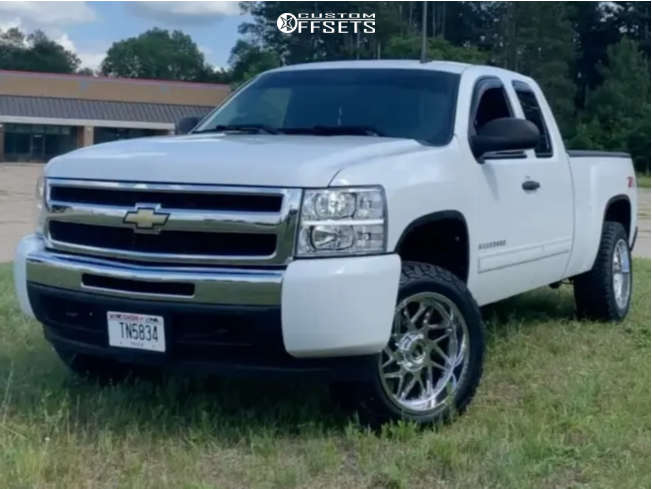 2009 Chevrolet Silverado 1500 with 20x10 -19 Gear Off-Road Ratio and ...