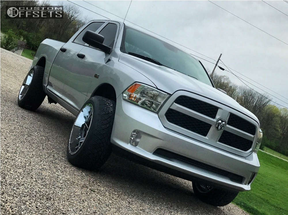 2014 Ram 1500 with 22x12 -44 Fuel Renegade and 305/50R22 Nitto NT420V ...