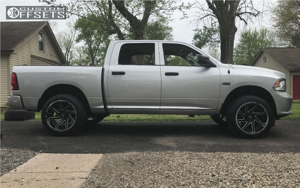 2014 Ram 1500 with 22x12 -44 Fuel Renegade and 305/50R22 Nitto NT420V ...