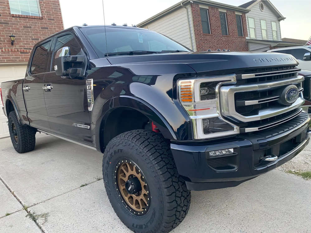 2021 Ford F-250 Super Duty with 18x9 18 Method 305 Nv and 37/12.5R18 ...