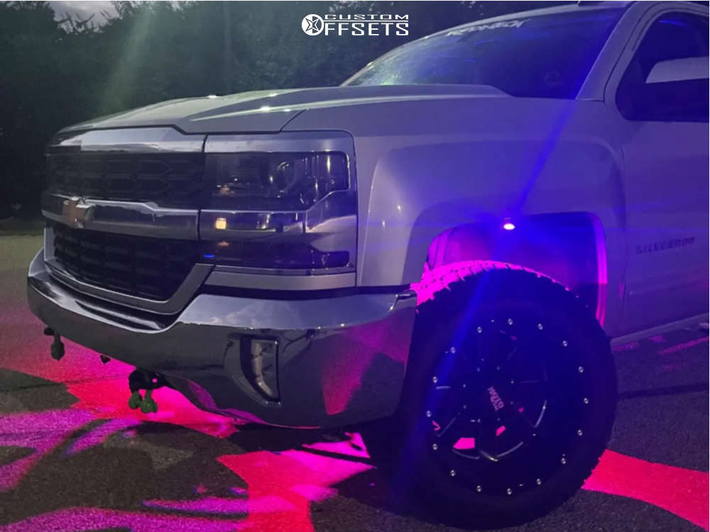 2016 Chevrolet Silverado 1500 with 18x12 -44 Moto Metal Mo962 and 265 ...