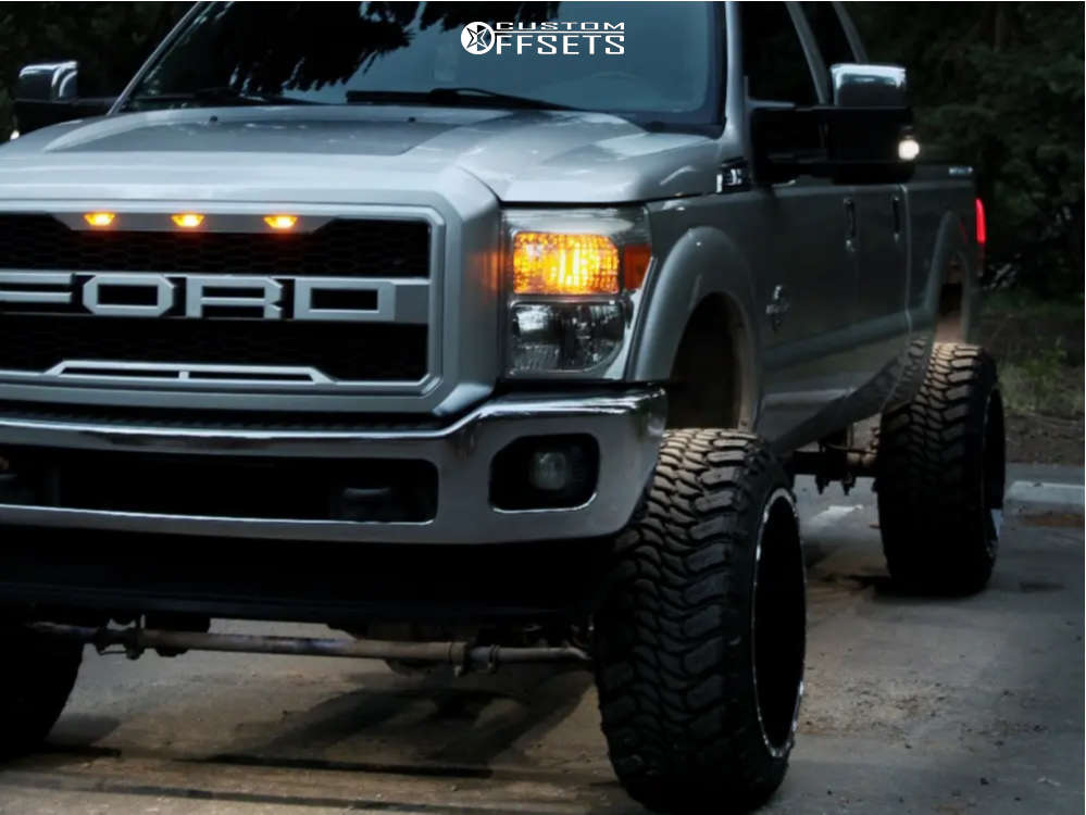 2015 Ford F-250 Super Duty with 24x14 -76 TIS 547BM and 37/13.5R24 ...